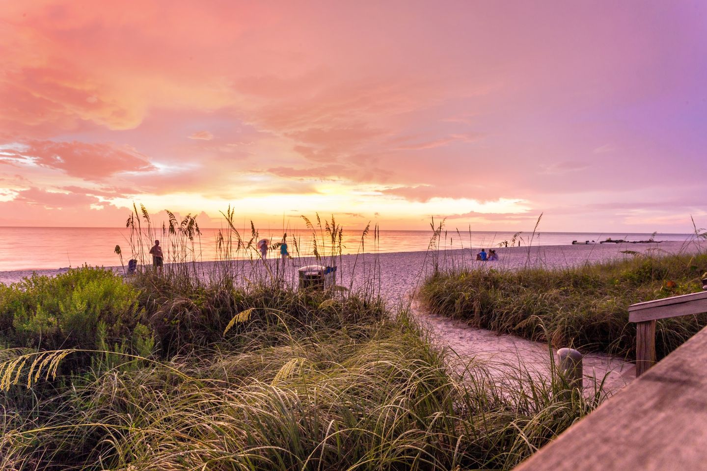 Beach Bonfires and Breathtaking Sunsets: Unforgettable Evenings on the ...